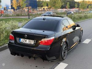 Melns BMW 550 2008 Viļņa, ar dzinēja tilpumu 4.80 L un nobraukumu 215 tūkst. km par 7899 €, foto 13 vietnē AUTOMOTO.COM.LV