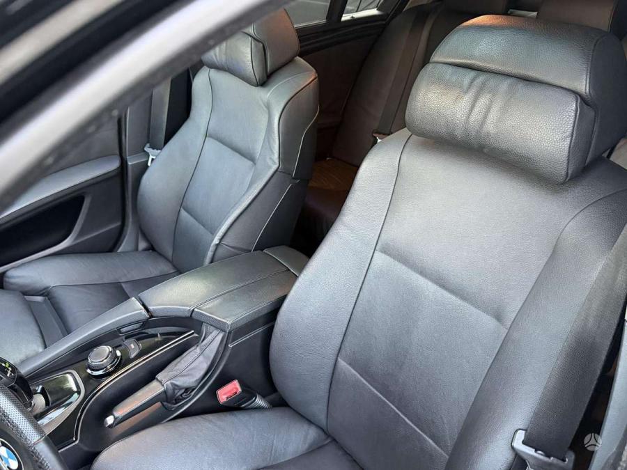 Melns BMW 550 2008 Viļņa, ar dzinēja tilpumu 4.80 L un nobraukumu 215 tūkst. km par 7899 €, foto 29 vietnē AUTOMOTO.COM.LV