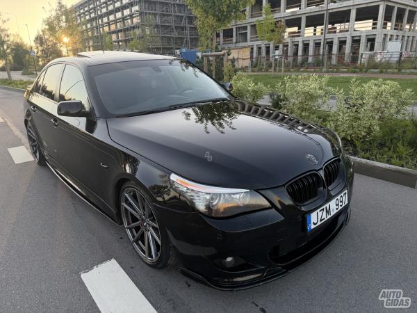 БМВ 550 2008 в Вильнюс на AUTOMOTO.COM.LV Черный БМВ 550 2008 в Вильнюс, объемом двигателя 4.80 л и пробегом 215 тыс. км за 7600 €, фото 1 на AUTOMOTO.COM.LV