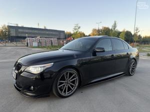 Melns BMW 550 2008 Viļņa, ar dzinēja tilpumu 4.80 L un nobraukumu 215 tūkst. km par 6999 €, foto 12 vietnē AUTOMOTO.COM.LV