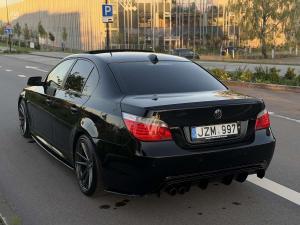 Черный БМВ 550 2008 в Вильнюс, объемом двигателя 4.80 л и пробегом 215 тыс. км за 6999 €, фото 13 на AUTOMOTO.COM.LV
