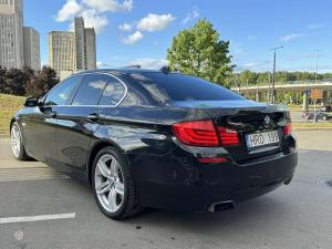 Melns BMW 550 2011 Viļņa, ar dzinēja tilpumu 4.40 L un nobraukumu 165 tūkst. km par 7500 €, foto 7 vietnē AUTOMOTO.COM.LV