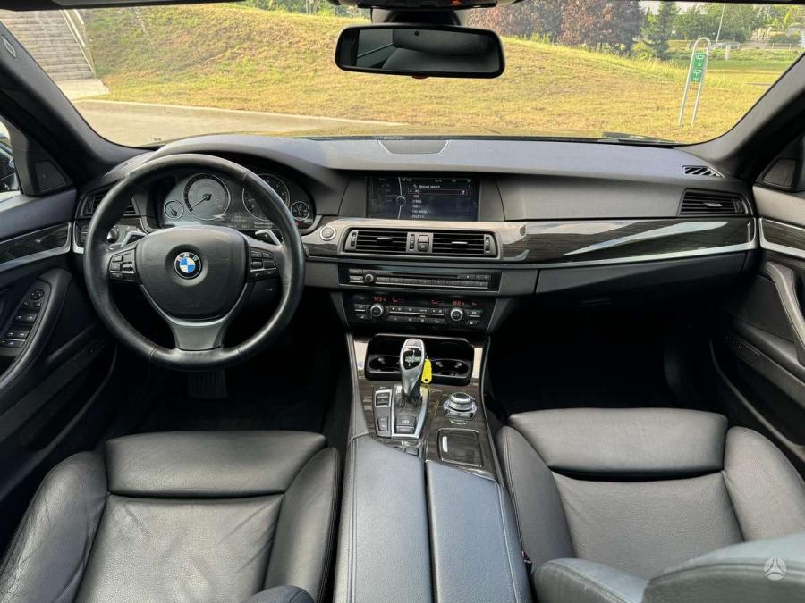 Melns BMW 550 2011 Viļņa, ar dzinēja tilpumu 4.40 L un nobraukumu 165 tūkst. km par 7500 €, foto 11 vietnē AUTOMOTO.COM.LV