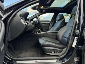 Melns BMW 550 2011 Viļņa, ar dzinēja tilpumu 4.40 L un nobraukumu 165 tūkst. km par 7500 €, foto 14 vietnē AUTOMOTO.COM.LV