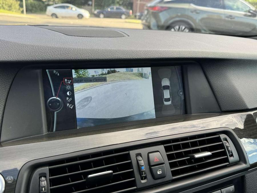 Melns BMW 550 2011 Viļņa, ar dzinēja tilpumu 4.40 L un nobraukumu 165 tūkst. km par 7500 €, foto 20 vietnē AUTOMOTO.COM.LV