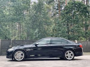 Black BMW 550 2012 in Riga, with an engine capacity of 3.00 L and mileage of 135 thousand km for 15900 €, photo 6 on AUTOMOTO.COM.LV