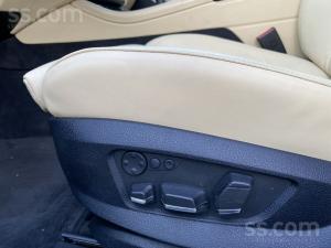 Black BMW 550 2012 in Riga, with an engine capacity of 3.00 L and mileage of 135 thousand km for 15900 €, photo 10 on AUTOMOTO.COM.LV