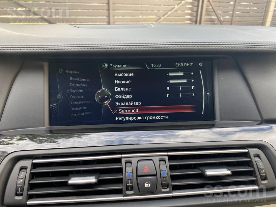 Black BMW 550 2012 in Riga, with an engine capacity of 3.00 L and mileage of 135 thousand km for 15900 €, photo 25 on AUTOMOTO.COM.LV