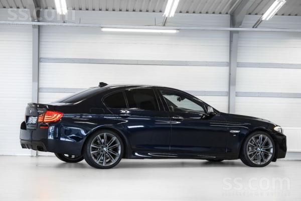 БМВ 550 2012 в Тукумс на AUTOMOTO.COM.LV Черный БМВ 550 2012 в Тукумс, объемом двигателя 3.00 л и пробегом 300 тыс. км за 12777 €, фото 4 на AUTOMOTO.COM.LV