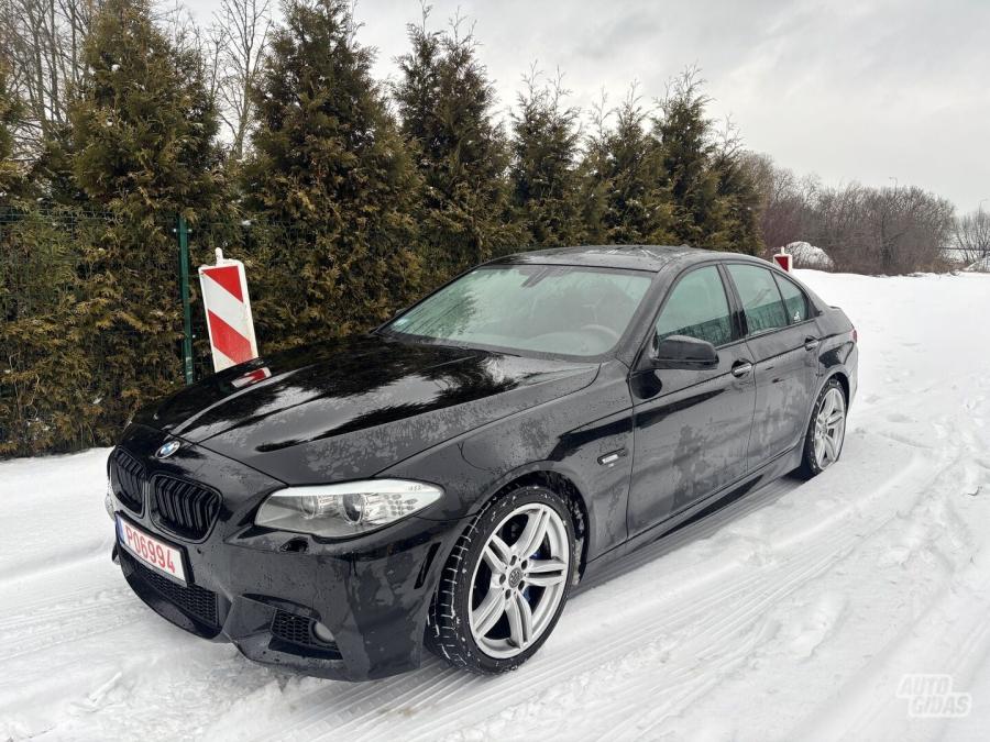 Melns BMW 550 2013 Kauņa, ar dzinēja tilpumu 4.40 L un nobraukumu 154 tūkst. km par 6000 €, foto 1 vietnē AUTOMOTO.COM.LV