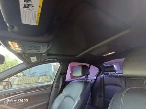 Black BMW 550 2015 in Siauliai, with an engine capacity of 4.40 L and mileage of 172 thousand km for 18000 €, photo 20 on AUTOMOTO.COM.LV