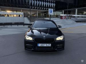 Melns BMW 550 2016 Rīga, ar dzinēja tilpumu 4.40 L un nobraukumu 316 tūkst. km par 12900 €, foto 7 vietnē AUTOMOTO.COM.LV