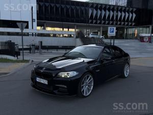Черный БМВ 550 2016 в Рига, объемом двигателя 4.40 л и пробегом 316 тыс. км за 10000 €, фото  на AUTOMOTO.COM.LV