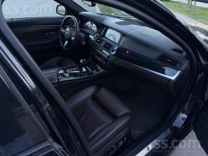 Black BMW 550 2016 in Riga, with an engine capacity of 4.40 L and mileage of 316 thousand km for 10000 €, photo 9 on AUTOMOTO.COM.LV