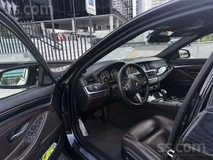 Melns BMW 550 2016 Rīga, ar dzinēja tilpumu 4.40 L un nobraukumu 314 tūkst. km par 14200 €, foto 9 vietnē AUTOMOTO.COM.LV