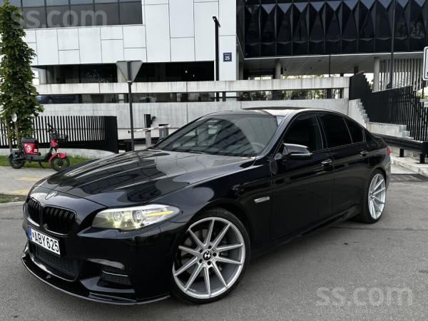 BMW 550 2016 in Riga on AUTOMOTO.COM.LV Black BMW 550 2016 in Riga, with an engine capacity of 4.40 L and mileage of 314 thousand km for 14200 ā¬, photo 3 on AUTOMOTO.COM.LV