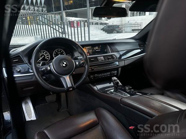 BMW 550 2016 in Riga on AUTOMOTO.COM.LV Black BMW 550 2016 in Riga, with an engine capacity of 4.40 L and mileage of 314 thousand km for 14200 ā¬, photo 11 on AUTOMOTO.COM.LV