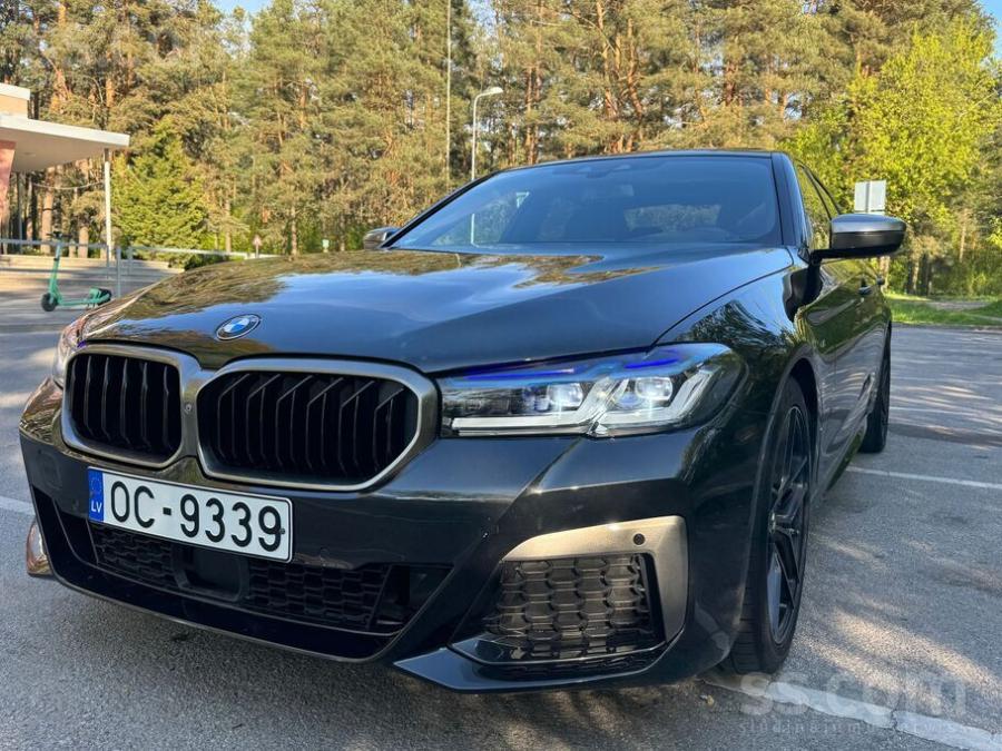 Melns BMW 550 2017 Rīga, ar dzinēja tilpumu 4.40 L un nobraukumu 160 tūkst. km par 22500 €, foto 15 vietnē AUTOMOTO.COM.LV