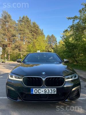Melns BMW 550 2017 Rīga, ar dzinēja tilpumu 4.40 L un nobraukumu 160 tūkst. km par 22500 €, foto 18 vietnē AUTOMOTO.COM.LV