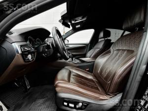 Black BMW 550 2018 in Riga, with an engine capacity of 3.00 L and mileage of 0 thousand km for 27500 €, photo 17 on AUTOMOTO.COM.LV