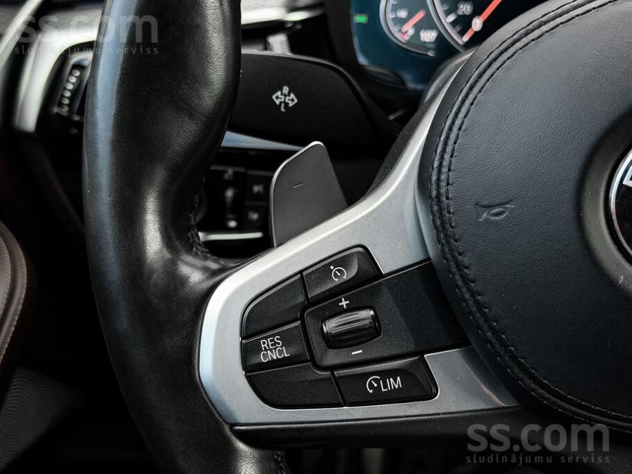 Black BMW 550 2018 in Riga, with an engine capacity of 3.00 L and mileage of 0 thousand km for 27500 €, photo 27 on AUTOMOTO.COM.LV