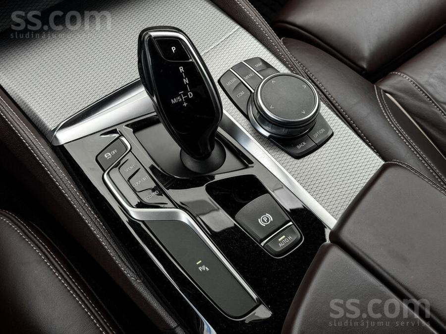 Black BMW 550 2018 in Riga, with an engine capacity of 3.00 L and mileage of 0 thousand km for 27500 €, photo 30 on AUTOMOTO.COM.LV
