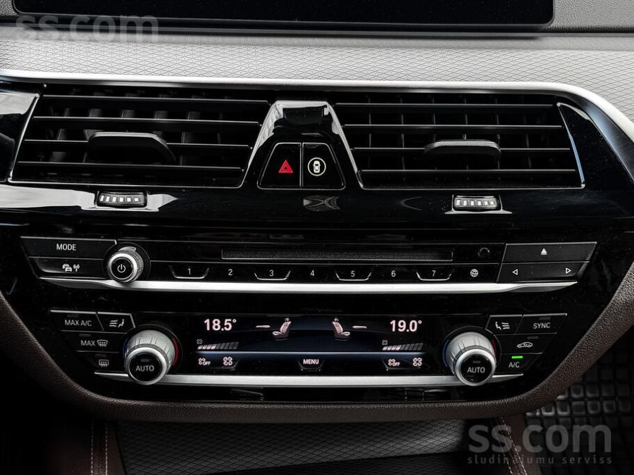 Black BMW 550 2018 in Riga, with an engine capacity of 3.00 L and mileage of 0 thousand km for 27500 €, photo 31 on AUTOMOTO.COM.LV