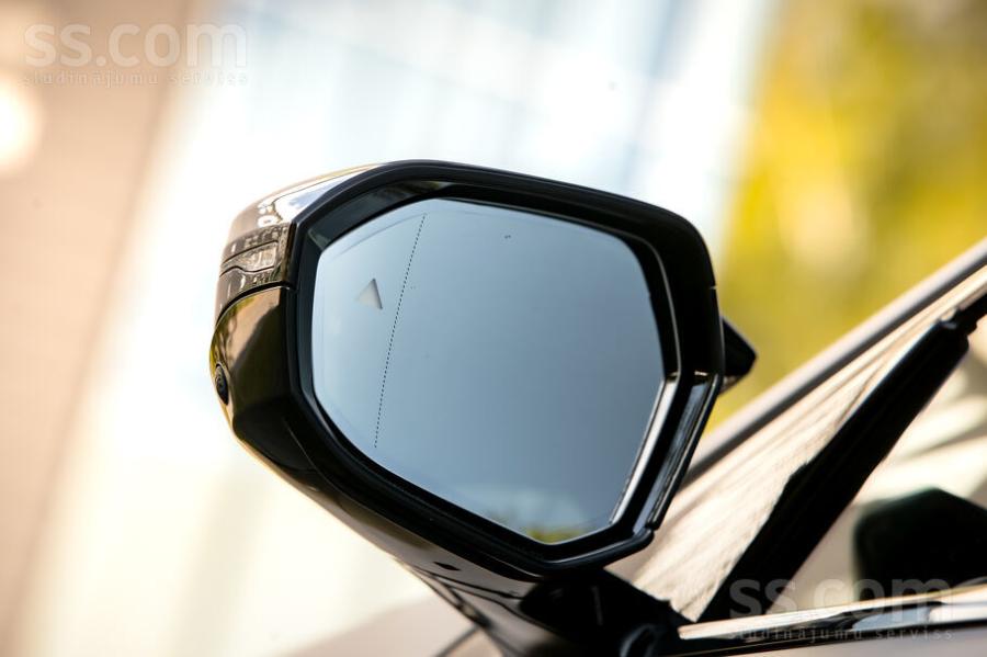 Melns BMW 550 2024 Jelgava, ar dzinēja tilpumu 3.00 L un nobraukumu 34 tūkst. km par 67500 €, foto 19 vietnē AUTOMOTO.COM.LV