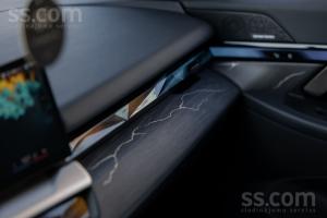 Melns BMW 550 2024 Jelgava, ar dzinēja tilpumu 3.00 L un nobraukumu 34 tūkst. km par 67500 €, foto 27 vietnē AUTOMOTO.COM.LV