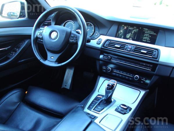 Black BMW 550 2013 in Riga, with an engine capacity of 3.00 L and mileage of 216 thousand km for 14200 €, photo 4 on AUTOMOTO.COM.LV