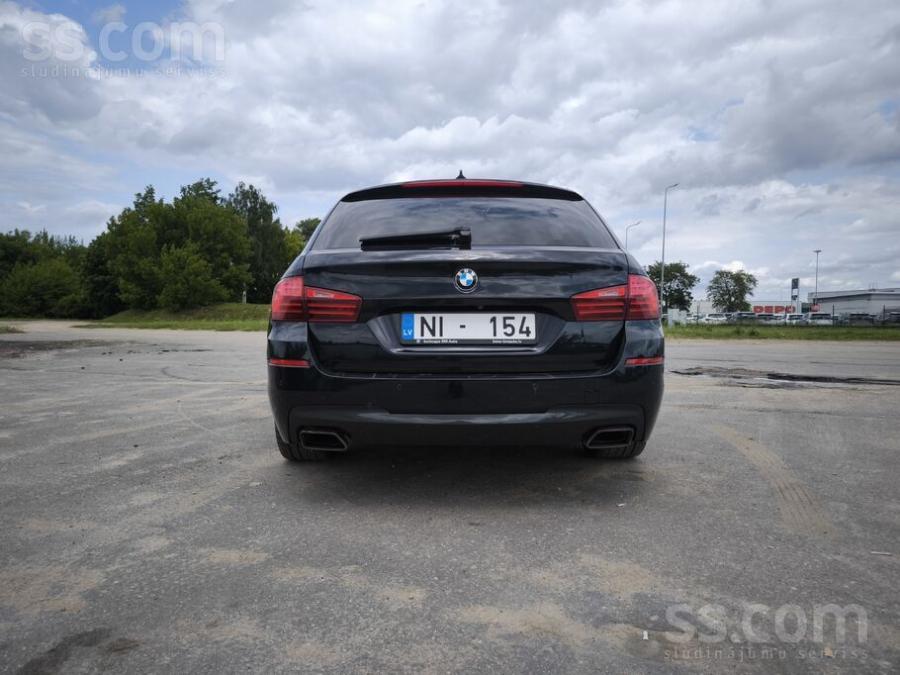 Melns BMW 550 2014 Rīga, ar dzinēja tilpumu 3.00 L un nobraukumu 160 tūkst. km par 20900 €, foto 4 vietnē AUTOMOTO.COM.LV