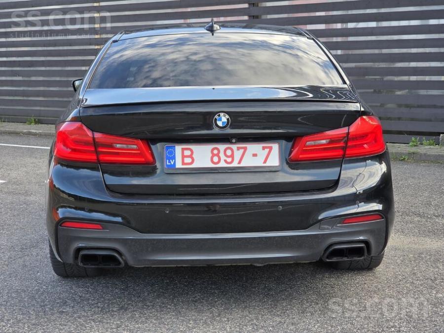 Black BMW 550 2017 in Riga, with an engine capacity of 4.40 L and mileage of 189 thousand km for 27990 €, photo 19 on AUTOMOTO.COM.LV