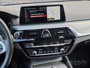 Black BMW 550 2017 in Riga, with an engine capacity of 4.40 L and mileage of 189 thousand km for 27990 €, photo 8 on AUTOMOTO.COM.LV
