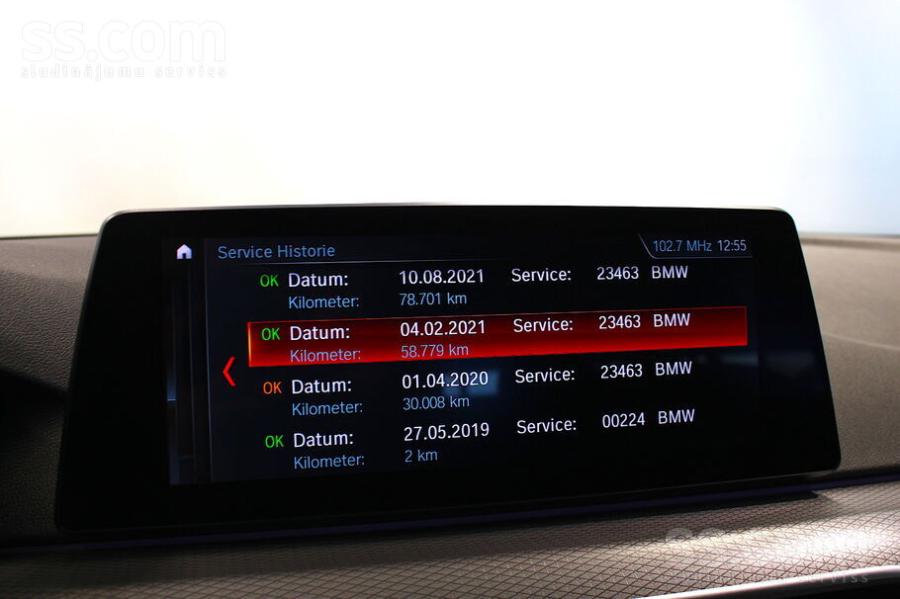 Black BMW 550 2019 in Riga, with an engine capacity of 3.00 L and mileage of 186 thousand km for 29900 €, photo 20 on AUTOMOTO.COM.LV