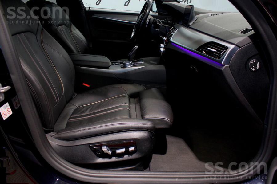 Black BMW 550 2019 in Riga, with an engine capacity of 3.00 L and mileage of 186 thousand km for 29900 €, photo 27 on AUTOMOTO.COM.LV