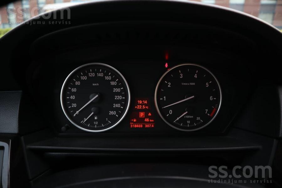 Zils BMW 550 2008 Rīga, ar dzinēja tilpumu 4.80 L un nobraukumu 318 tūkst. km par 9990 €, foto 16 vietnē AUTOMOTO.COM.LV