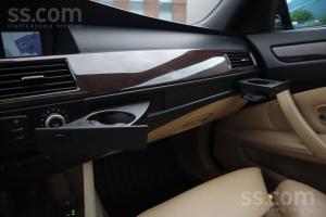 Zils BMW 550 2008 Rīga, ar dzinēja tilpumu 4.80 L un nobraukumu 318 tūkst. km par 9990 €, foto 22 vietnē AUTOMOTO.COM.LV