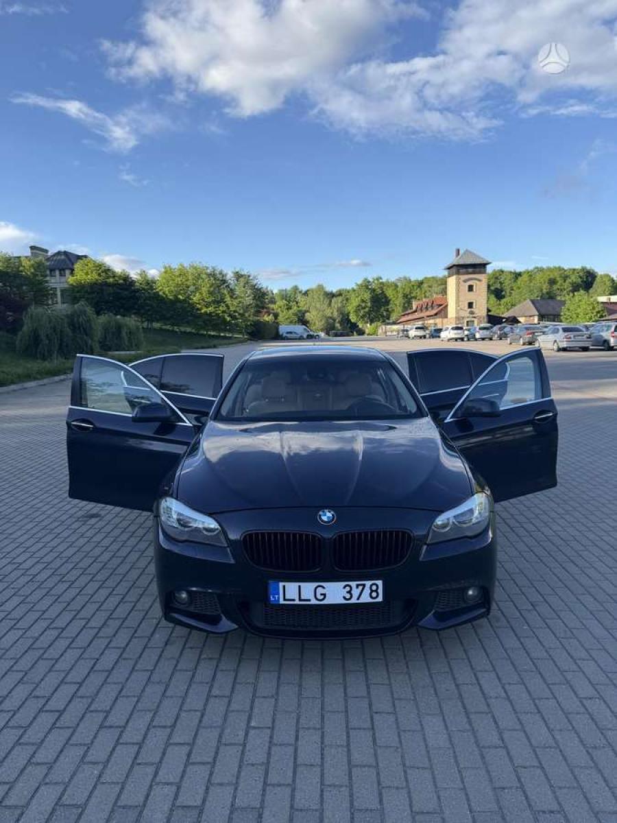 Blue BMW 550 2011 in Vilnius, with an engine capacity of 4.40 L and mileage of 226 thousand km for 7450 €, photo 13 on AUTOMOTO.COM.LV