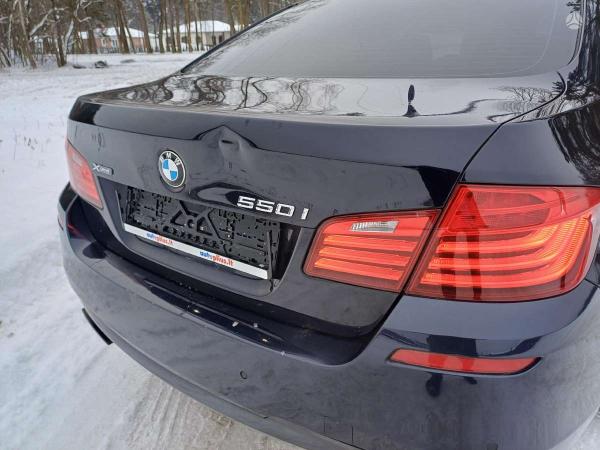 Zils BMW 550 2014 Viļņa, ar dzinēja tilpumu 4.40 L un nobraukumu 130 tūkst. km par 9950 €, foto 5 vietnē AUTOMOTO.COM.LV