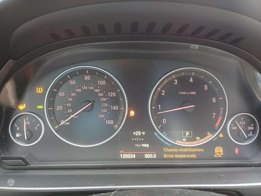 Blue BMW 550 2014 in Vilnius, with an engine capacity of 4.40 L and mileage of 130 thousand km for 9950 €, photo 12 on AUTOMOTO.COM.LV