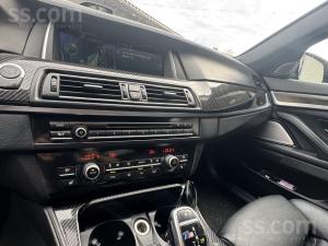 Синий БМВ 550 2014 в Бауска, объемом двигателя 3.00 л и пробегом 0 тыс. км за 15700 €, фото 17 на AUTOMOTO.COM.LV