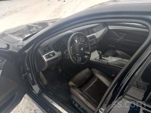 Синий БМВ 550 2015 в Даугавпилс, объемом двигателя 3.00 л и пробегом 202 тыс. км за 20000 €, фото 6 на AUTOMOTO.COM.LV