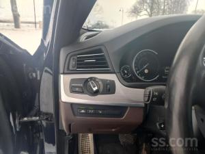 Синий БМВ 550 2015 в Даугавпилс, объемом двигателя 3.00 л и пробегом 202 тыс. км за 20000 €, фото 8 на AUTOMOTO.COM.LV