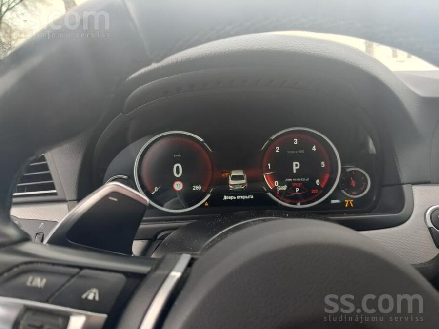 Синий БМВ 550 2015 в Даугавпилс, объемом двигателя 3.00 л и пробегом 202 тыс. км за 20000 €, фото 9 на AUTOMOTO.COM.LV