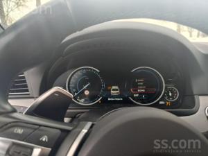 Синий БМВ 550 2015 в Даугавпилс, объемом двигателя 3.00 л и пробегом 202 тыс. км за 20000 €, фото 10 на AUTOMOTO.COM.LV