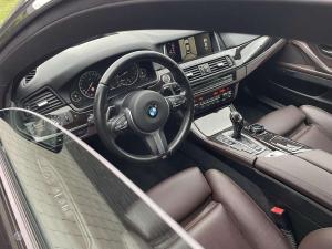 Blue BMW 550 2016 in Kaunas, with an engine capacity of 4.40 L and mileage of 81 thousand km for 21800 €, photo 10 on AUTOMOTO.COM.LV