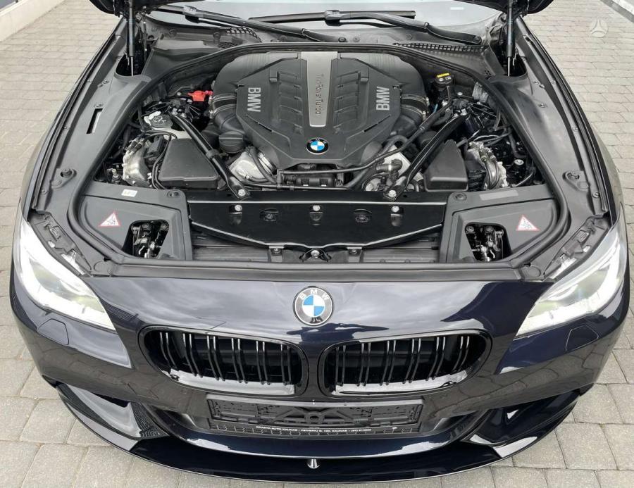 Blue BMW 550 2016 in Kaunas, with an engine capacity of 4.40 L and mileage of 81 thousand km for 21800 €, photo 25 on AUTOMOTO.COM.LV