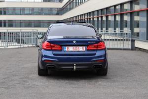 Blue BMW 550 2017 in Riga, with an engine capacity of 4.40 L and mileage of 179 thousand km for 29980 €, photo 8 on AUTOMOTO.COM.LV