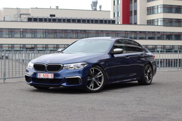 Blue BMW 550 2017 in Riga, with an engine capacity of 4.40 L and mileage of 179 thousand km for 29980 €, photo 10 on AUTOMOTO.COM.LV