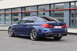 Blue BMW 550 2017 in Riga, with an engine capacity of 4.40 L and mileage of 179 thousand km for 29980 €, photo 10 on AUTOMOTO.COM.LV